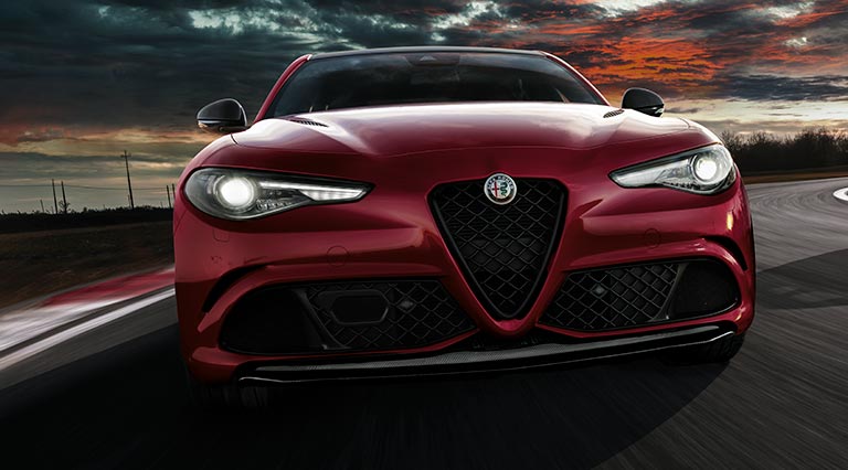 Giulia Quadrifoglio Giulia Quadrifoglio